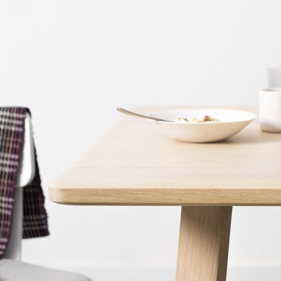 Alle Dining Table – Aura