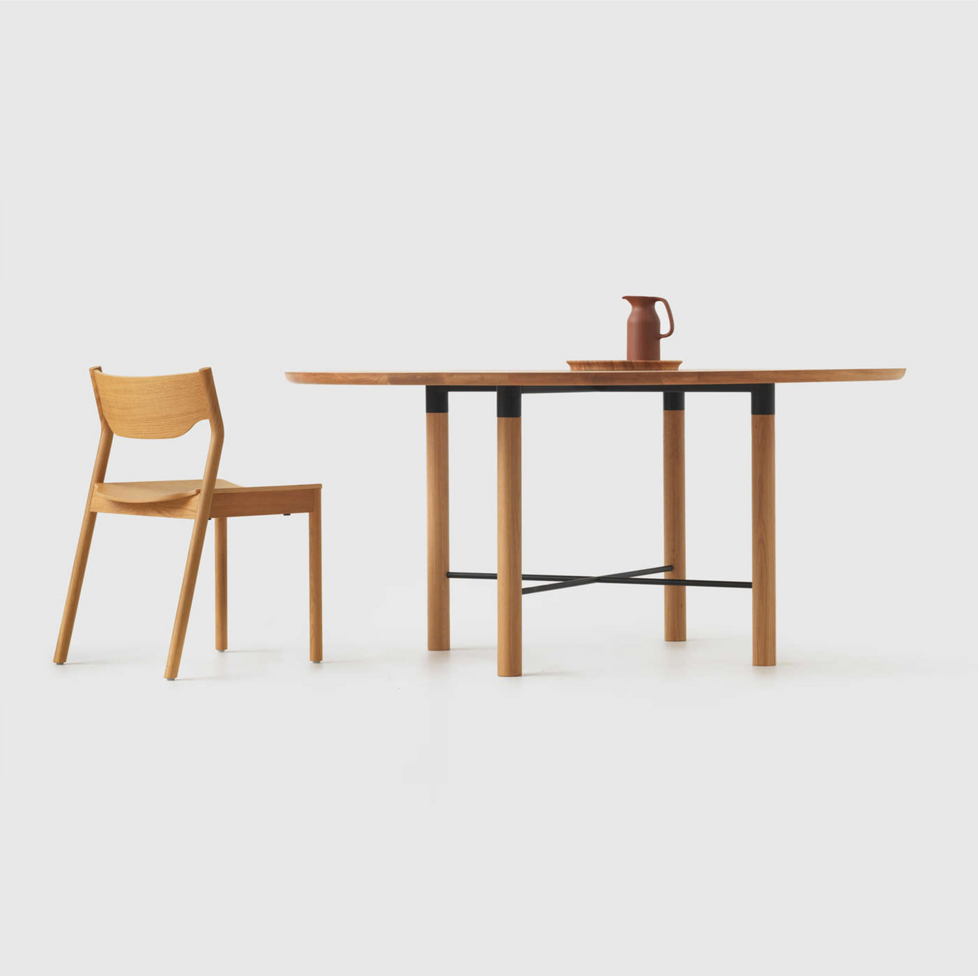Underline Dining Table - Round – Aura